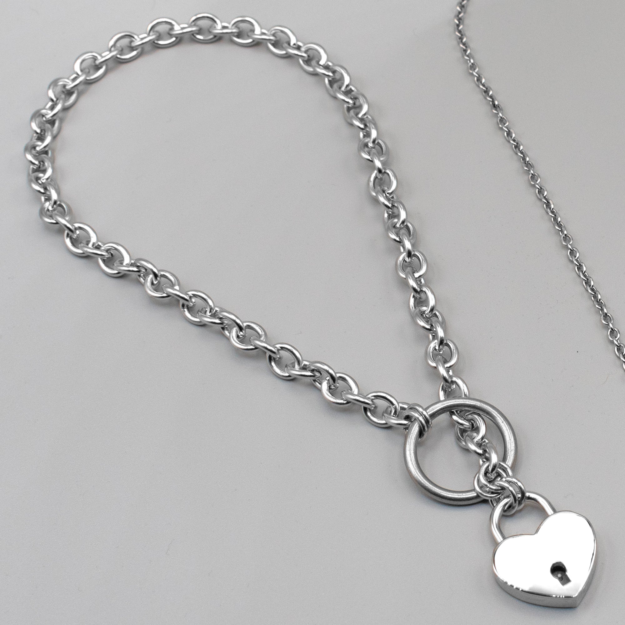 Stainless Steel O Ring Cable Chain Slip Chain Necklace With Heart Padlock